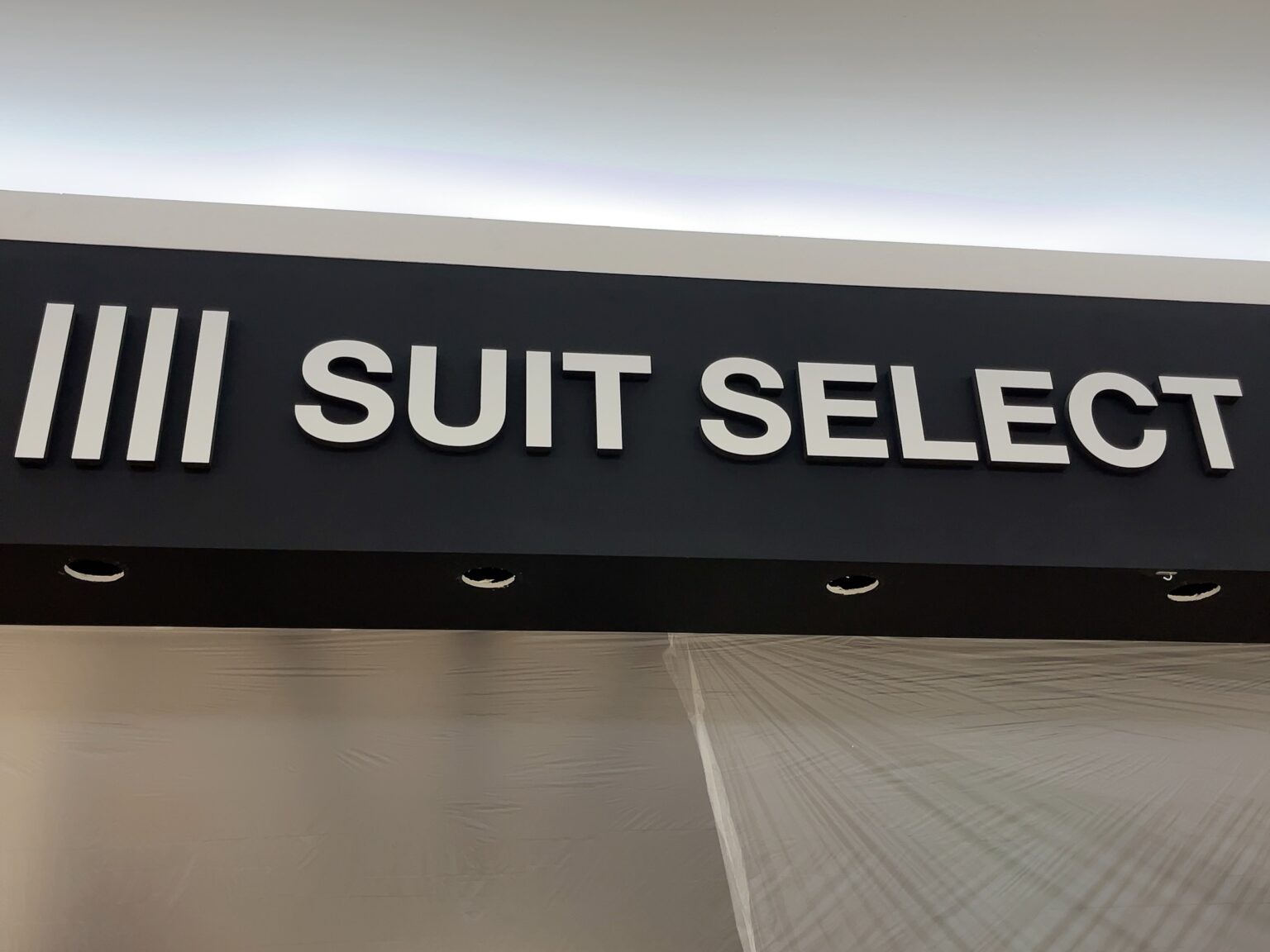 ゆめタウン丸亀の「SUIT SELECT(スーツセレクト)」が2024年11月14日(火)から休業してる。11月28日(木)に移転オープン ...
